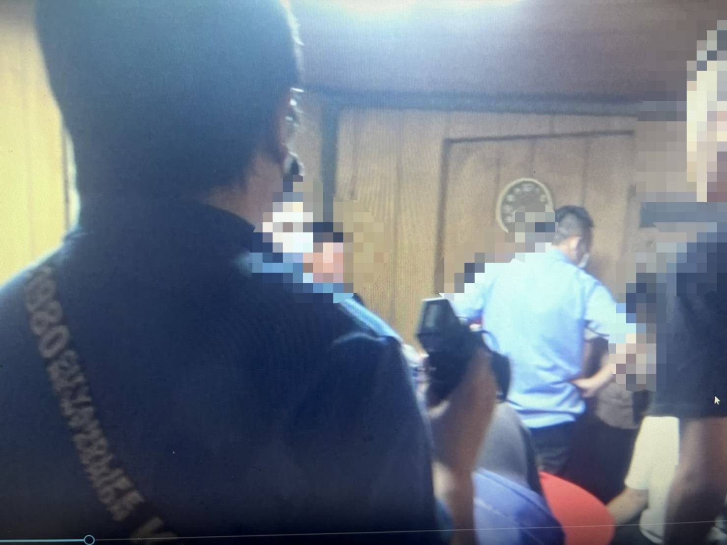 【記者譚杰、趙奇濤／壯圍報導】礁溪分局近來接獲情資，於壯圍鄉某食品加工廠內有民眾聚賭，分局獲報立即成立專案小組積極偵辦，昨（8）日專案小組見